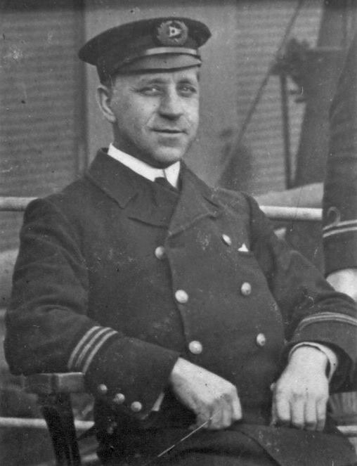 MaritimeQuest - Daily Event for April 12, 2009 SS Toro