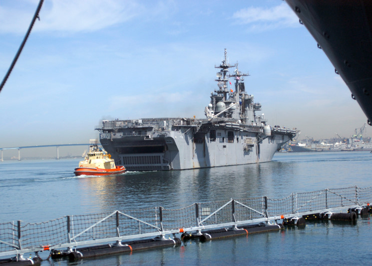 MaritimeQuest - USS Boxer LHD-4 Page 3