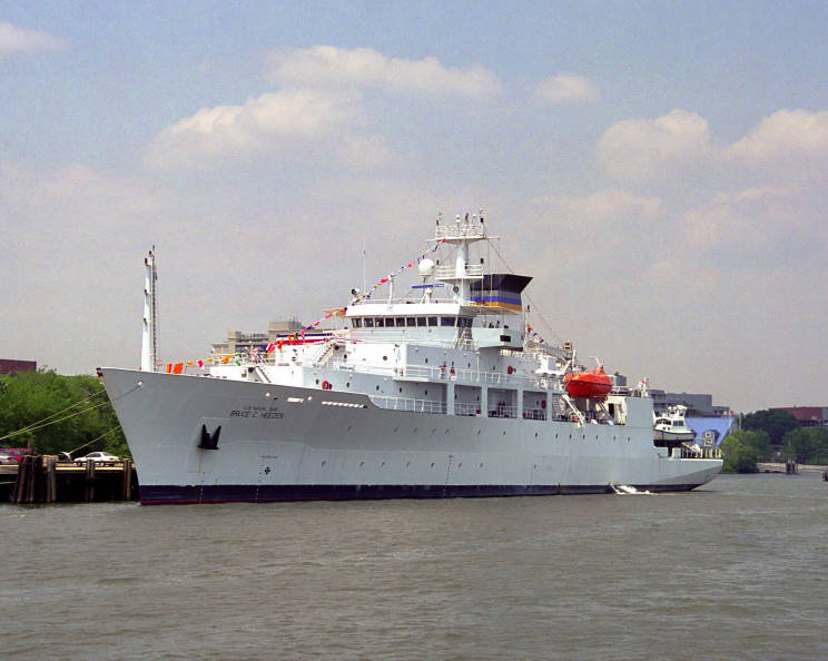 MaritimeQuest - USNS Bruce C. Heezen T-AGS-64 Page 1