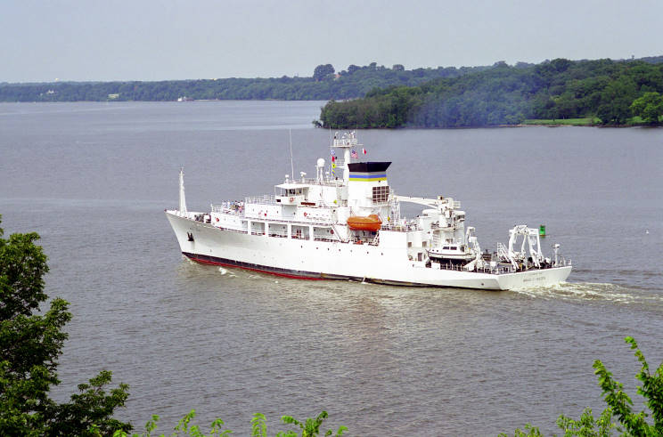 MaritimeQuest - USNS Bruce C. Heezen T-AGS-64 Page 1